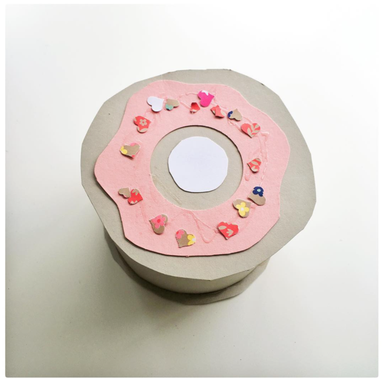 Quick & Easy Handmade DIY Paper Donut Boxes